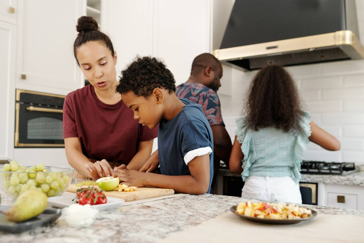How Parents Can Model Healthy Habits - Family Relationship Priorities